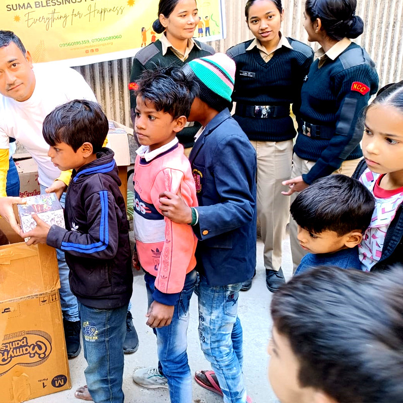Anna daan Seva - Free Meals to Ram Mandir visitors and the Needy